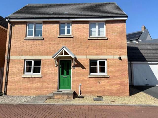3 Bedroom House Bridgend Bridgend LS101676367