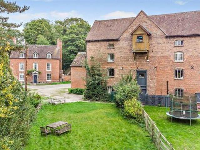 3 Bedroom House Bridgnorth Bridgnorth 99571630