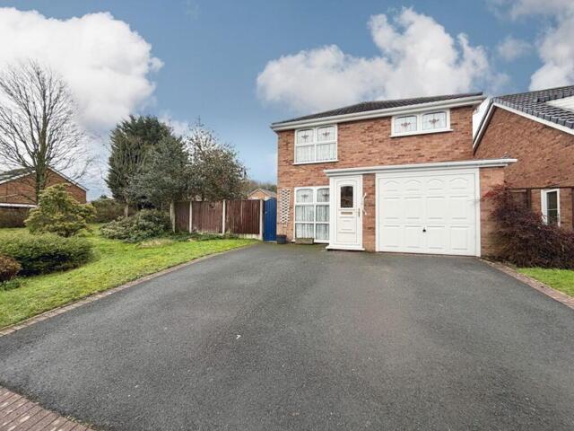 3 Bedroom House Brierley Hill Dudley 99161985