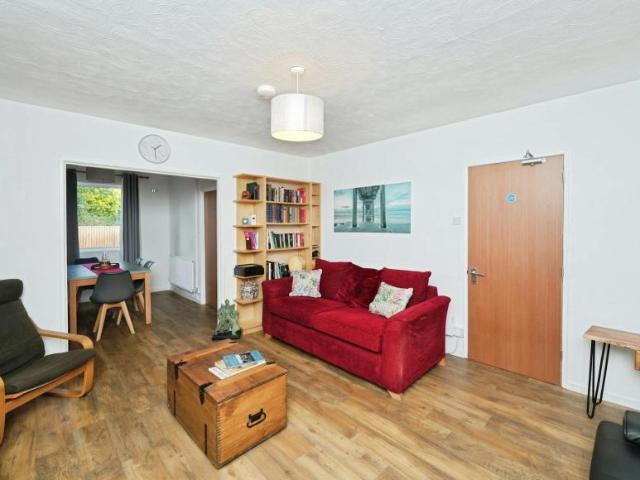 3 Bedroom House Bristol Bristol 94497276