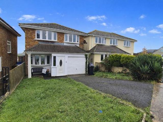 3 Bedroom House Brixham Torbay 98262971