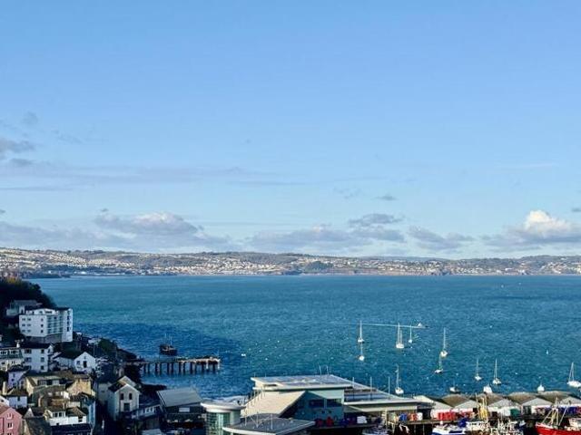 3 Bedroom House Brixham Torbay 99688150
