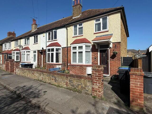 3 Bedroom House Broadstairs Kent 100614851