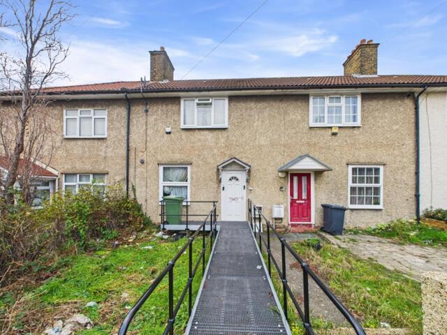 3 Bedroom House Bromley Greater London 98119456