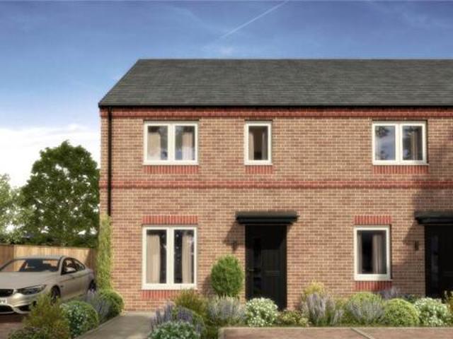 3 Bedroom House Bromsgrove Worcestershire LS100426677