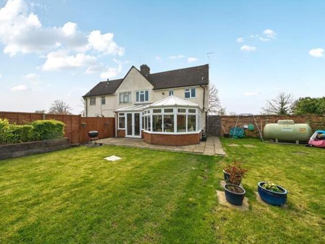 3 Bedroom House Buckinghamshire Buckinghamshire 101316401