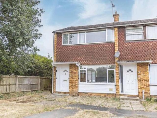 3 Bedroom House Burnham Slough 99572053