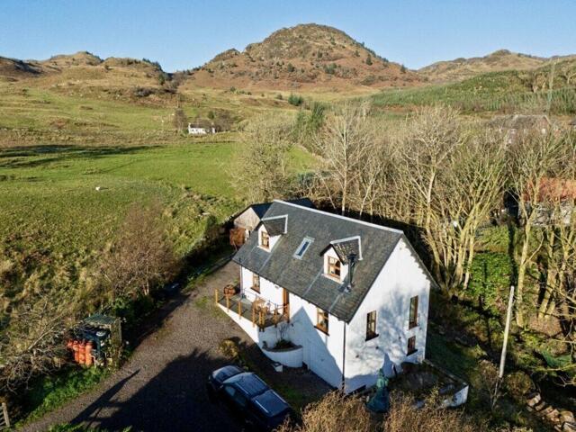 3 Bedroom House By Lochgilphead By Lochgilphead 98649327