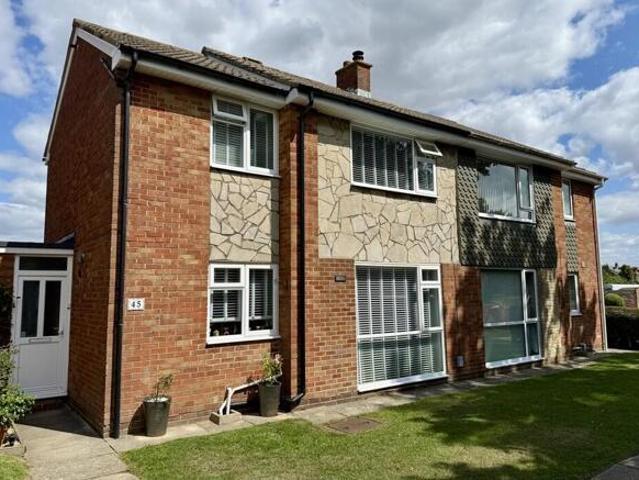 3 Bedroom House Gosport Hampshire LS100987842