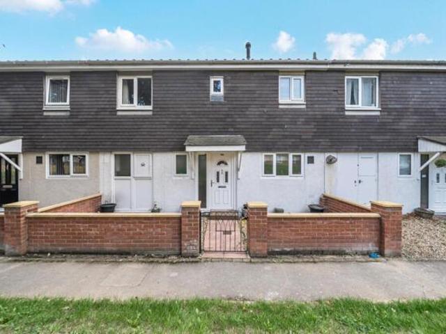 3 Bedroom House Gosport Hampshire LS101231804
