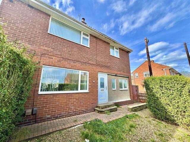 3 Bedroom House Gateshead Tyne Y Wear LS101231889