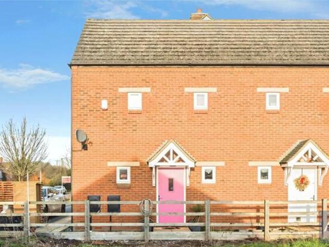 3 Bedroom House Gawcott Buckinghamshire 99092484