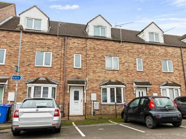 3 Bedroom House Gainsborough Lincolnshire 99315345