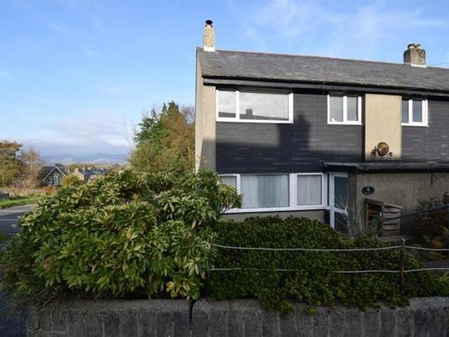 3 Bedroom House Gellilydan Gellilydan 99237298
