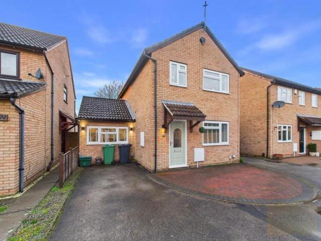 3 Bedroom House Gloucester Gloucestershire 100057815