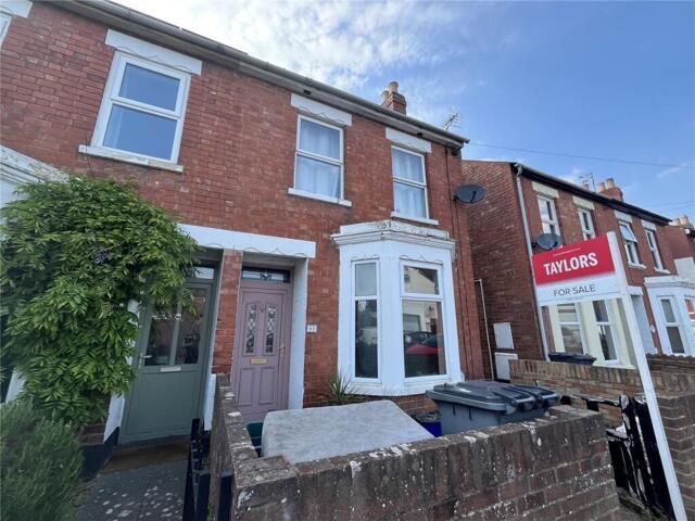 3 Bedroom House Gloucester Gloucestershire LS100733697