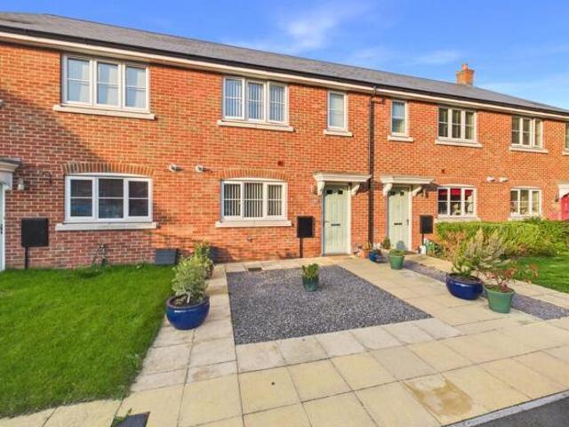 3 Bedroom House Gloucester Gloucestershire LS101199754