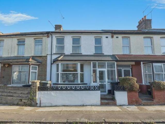 3 Bedroom House Gravesend Kent LS100988011