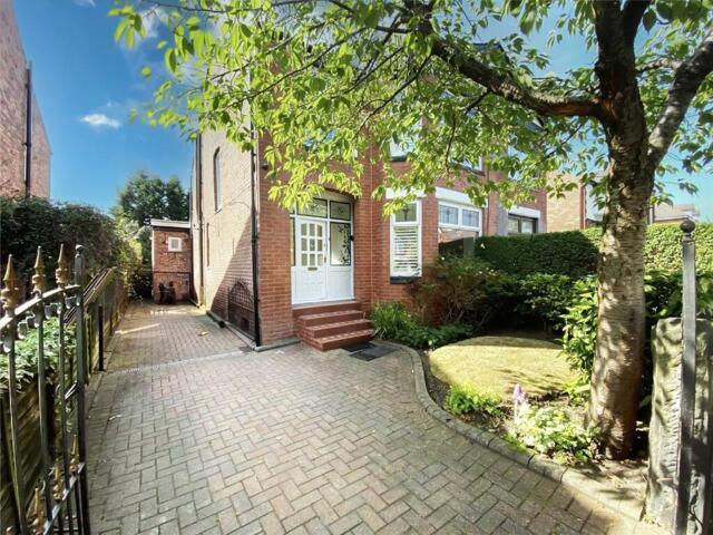 3 Bedroom House Greater Manchester Greater Manchester LS101678734