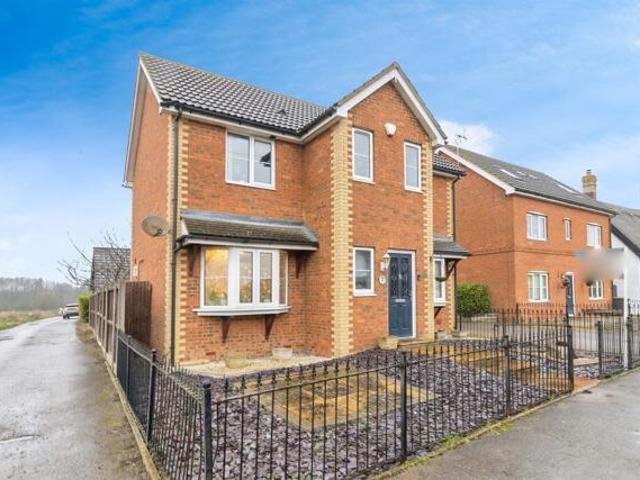 3 Bedroom House Greenfield Oxfordshire LS99952389