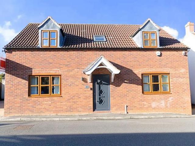 3 Bedroom House Grimsby East Yorkshire LS100615059