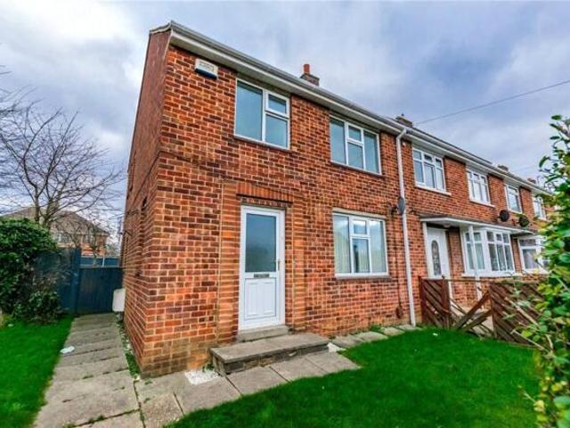 3 Bedroom House Grimsby North East Lincolnshire 99572126