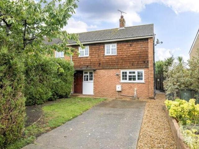3 Bedroom House Guildford Surrey 100456571