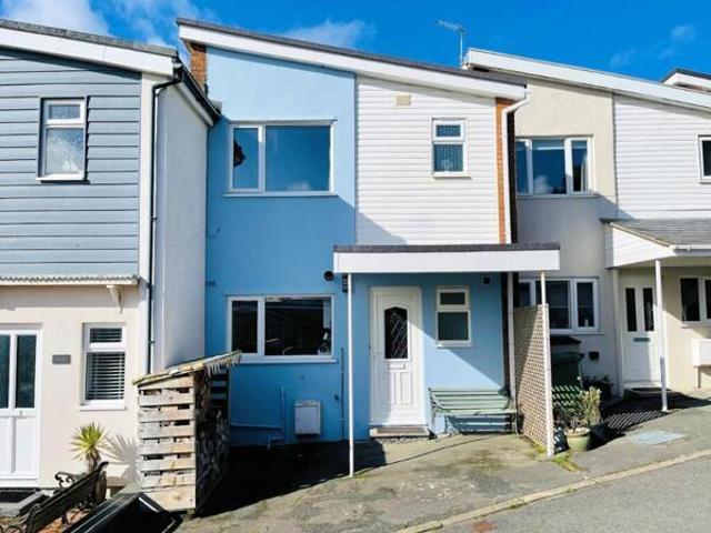 3 Bedroom House Gwynedd Gwynedd LS99688477