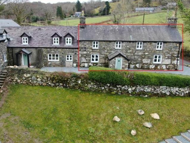 3 Bedroom House Gwynedd Gwynedd LS99840464