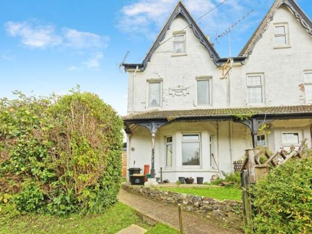 3 Bedroom House Dover Kent 101678463