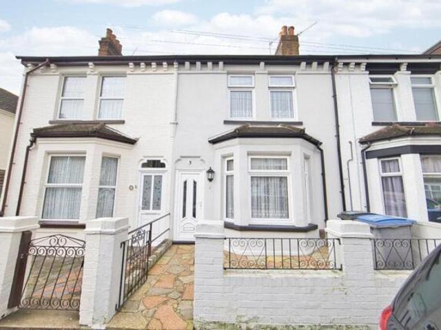 3 Bedroom House Dover Kent LS99344944