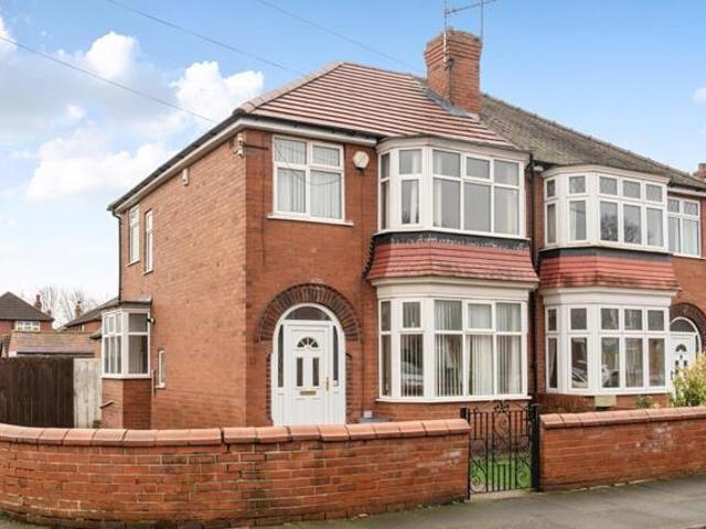 3 Bedroom House Doncaster Doncaster 100366306
