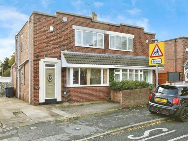 3 Bedroom House Doncaster South Yorkshire LS100614798