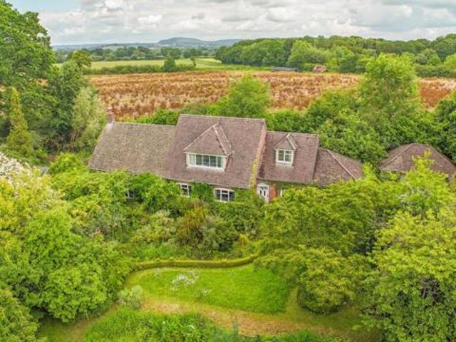 3 Bedroom House Dorset Dorset LS100426499