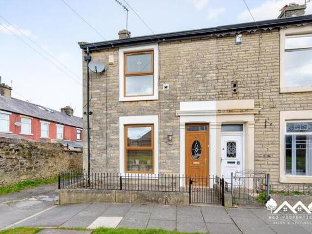 3 Bedroom House Darwen Blackburn With Darwen 101675629