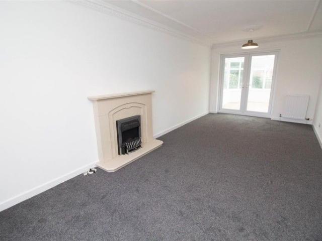 3 Bedroom House Detached