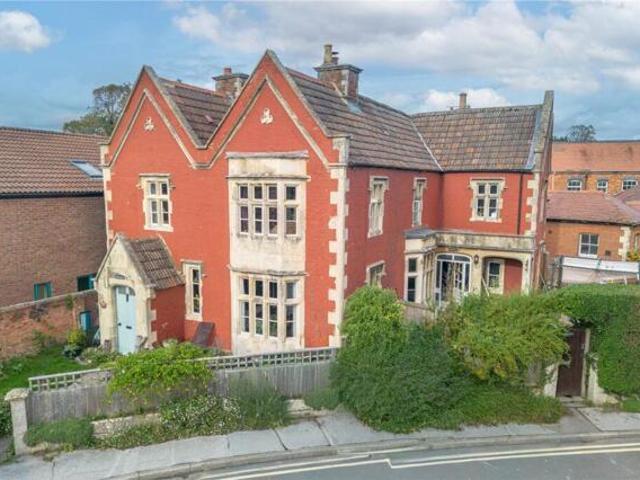 3 Bedroom House Devizes Wiltshire 98278255
