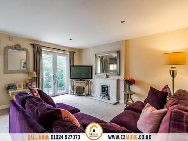 3 Bedroom House Dewsbury Kirklees 100615091
