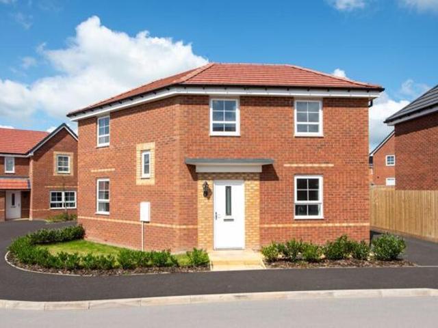 3 Bedroom House Dewsbury West Yorkshire 98504055