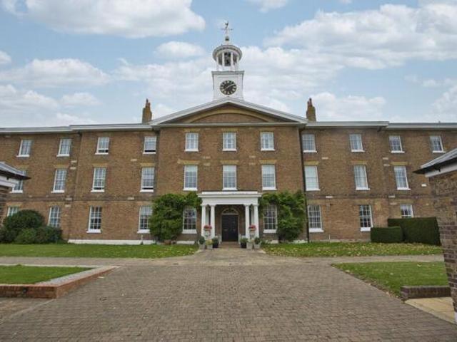 3 Bedroom House Deal Kent 100988015