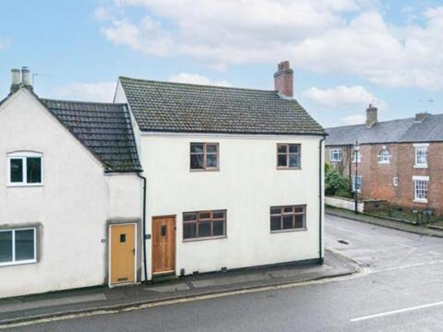 3 Bedroom House Derby Derby LS100987852