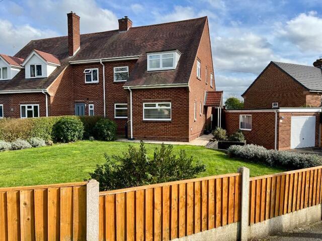 3 Bedroom House Derby Derby LS100132268
