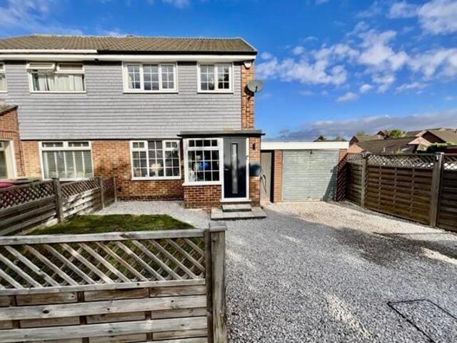 3 Bedroom House Derbyshire Derbyshire 100786558