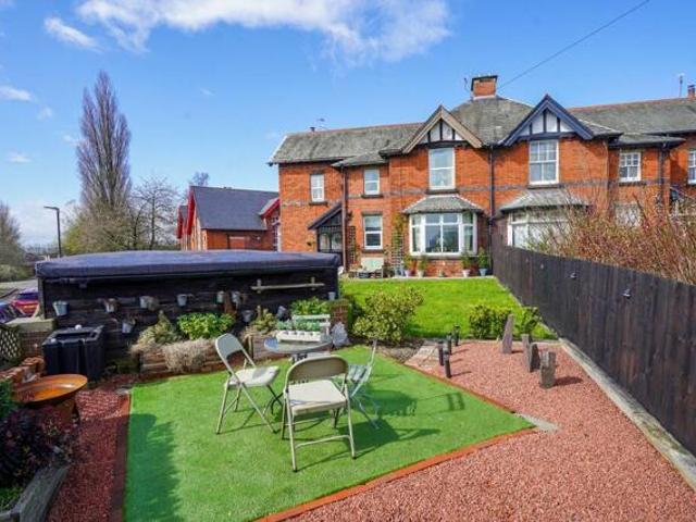 3 Bedroom House Derbyshire Derbyshire 101931845