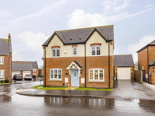 3 Bedroom House Derbyshire Derbyshire 99029342