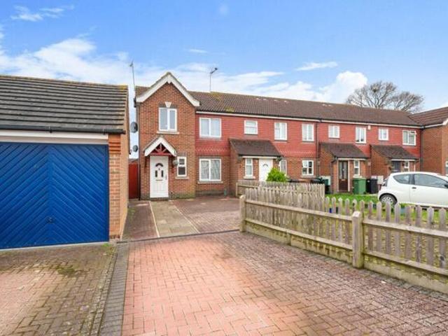 3 Bedroom House Didcot Oxfordshire LS100787035