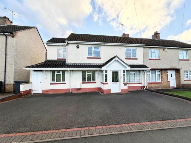 3 Bedroom House Dudley Dudley 99092600