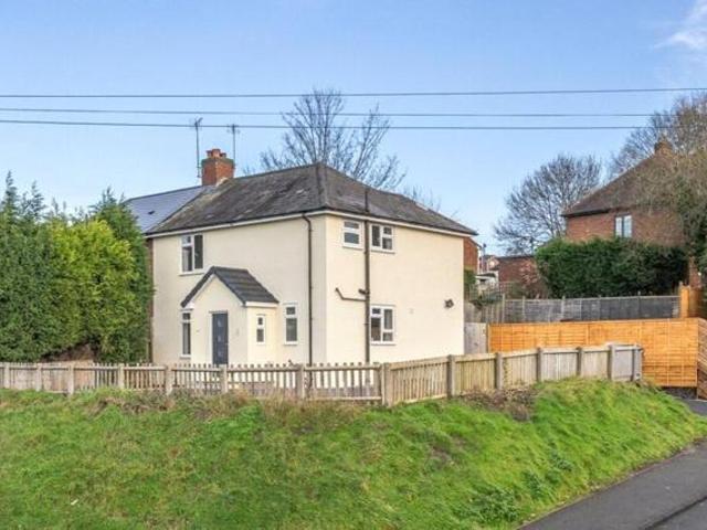 3 Bedroom House Dudley Dudley LS99895575