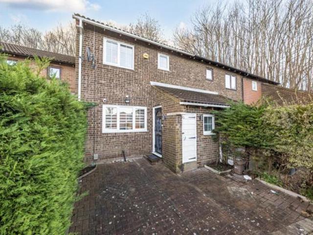 3 Bedroom House Dunstable Bedfordshire LS99277952