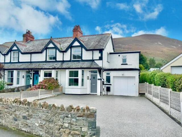 3 Bedroom House Dwygyfylchi Dwygyfylchi 98649062
